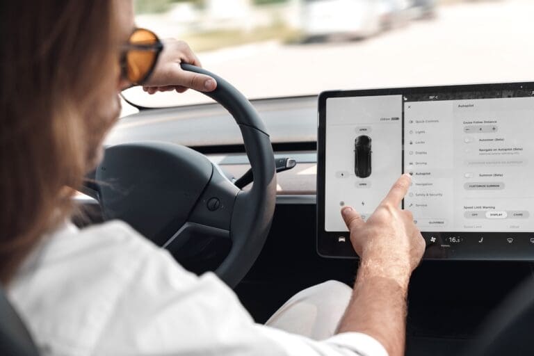 Connecting the high-speed data networks of autonomous vehicles